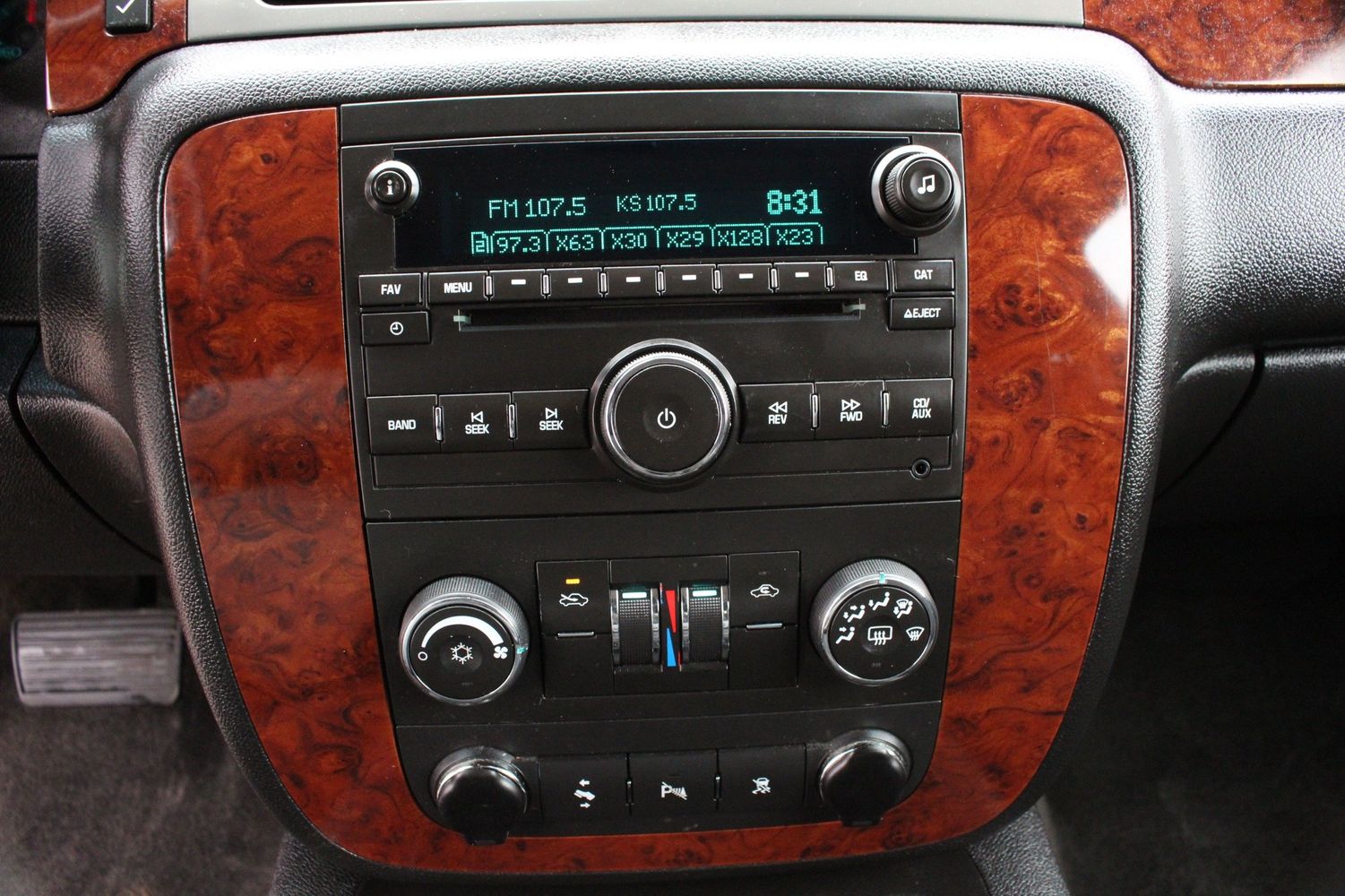 2011 Chevrolet Avalanche LS | Victory Motors of Colorado