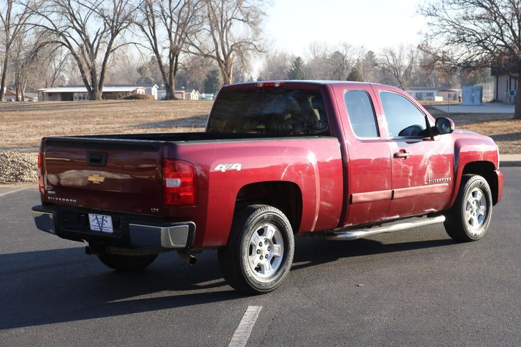 2008 Chevrolet Silverado 1500 LT1 | Victory Motors of Colorado