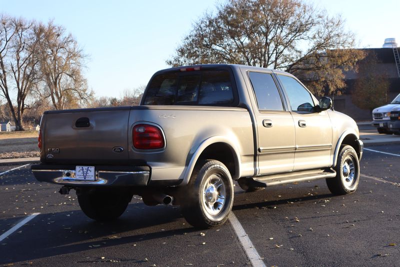 2002 Ford F-150 Photos