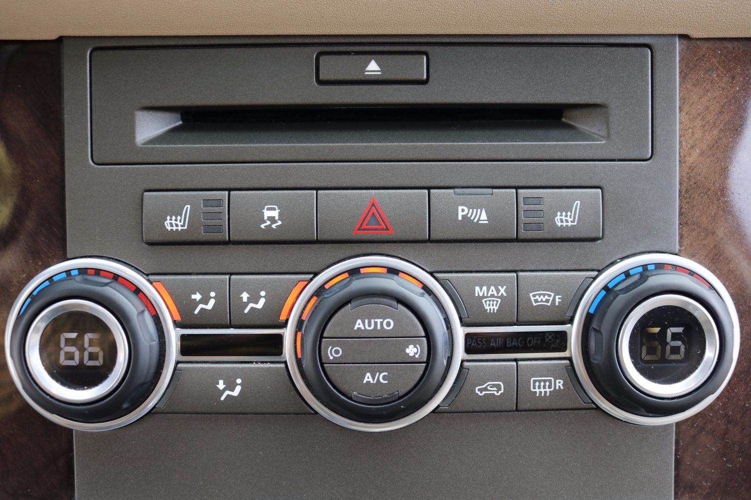 2010 Land Rover Range Rover Sport HSE | Victory Motors of Colorado