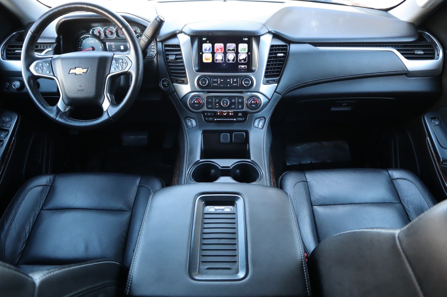 2017 Chevrolet Suburban LT 1500 | Victory Motors of Colorado