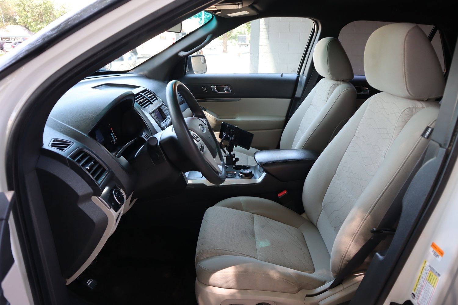 2012 Ford Explorer Base | Victory Motors of Colorado