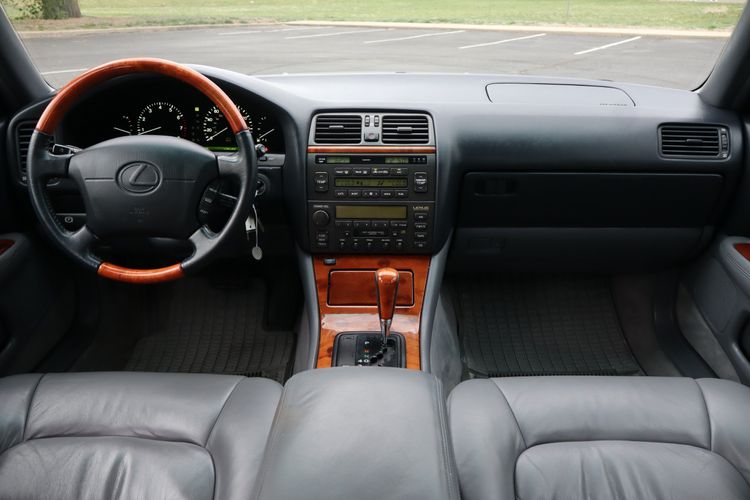 1999 Lexus LS 400 Base | Victory Motors of Colorado