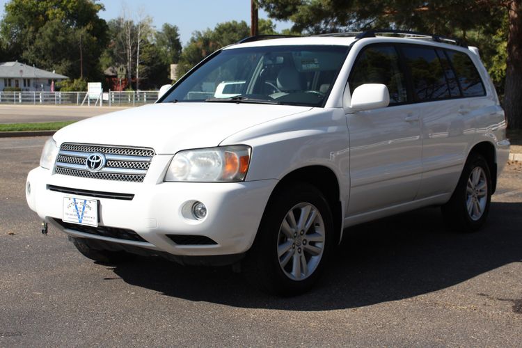 2006 Toyota Highlander Hybrid | Victory Motors of Colorado