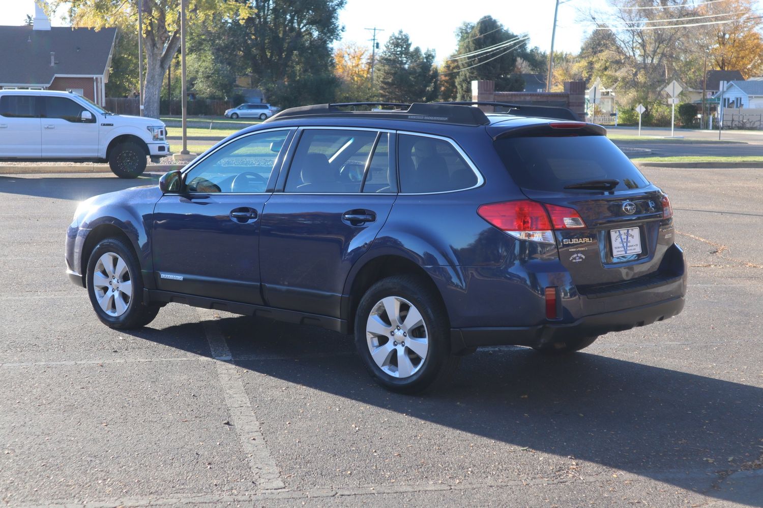 2011 Subaru Outback 2.5i Premium | Victory Motors of Colorado