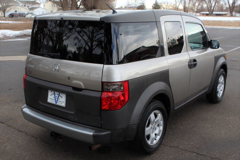 2003 Honda Element Photos