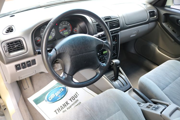 2001 Subaru Forester S | Victory Motors of Colorado