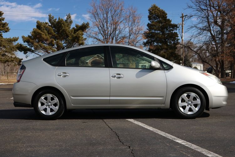 2005 Toyota Prius | Victory Motors of Colorado