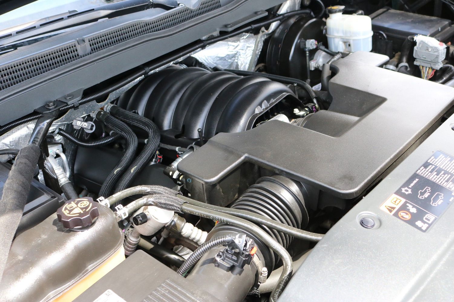 2014 Chevrolet Silverado 1500 LT Z71 | Victory Motors of Colorado