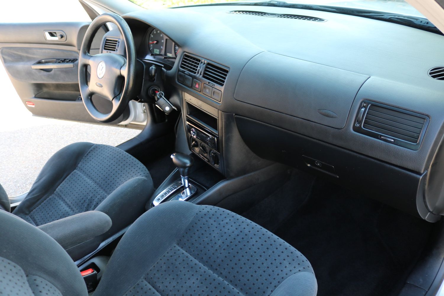 2001 Volkswagen Jetta GLS | Victory Motors of Colorado