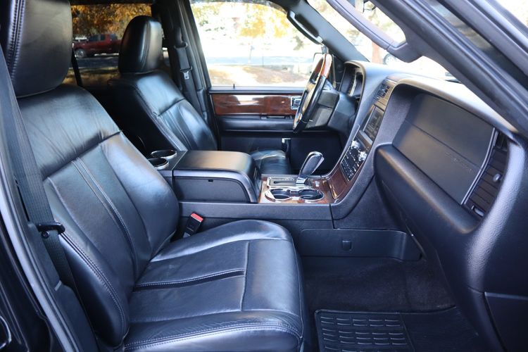 2015 Lincoln Navigator L Base | Victory Motors of Colorado