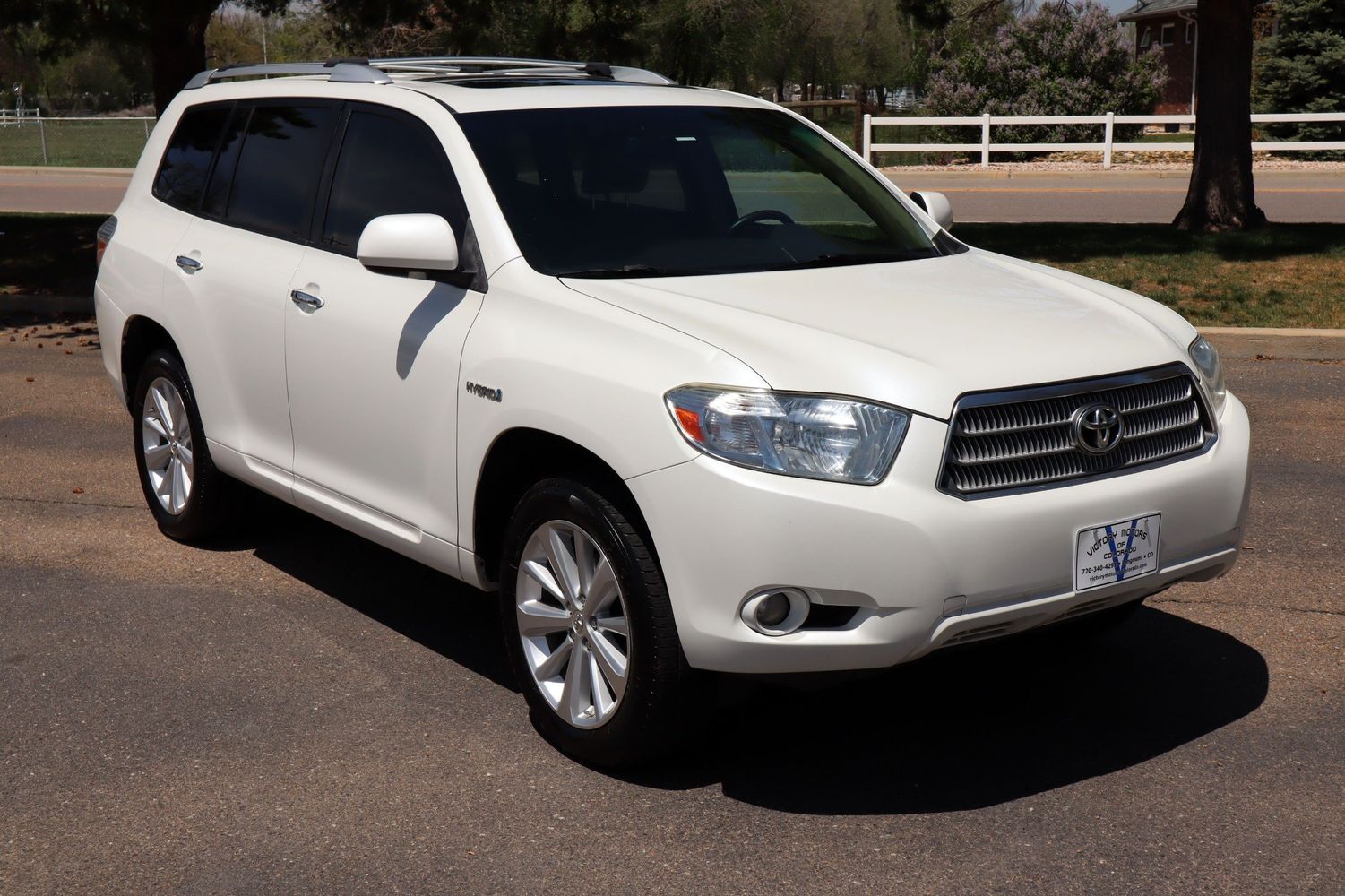 2009 Toyota Highlander Hybrid Limited | Victory Motors of Colorado