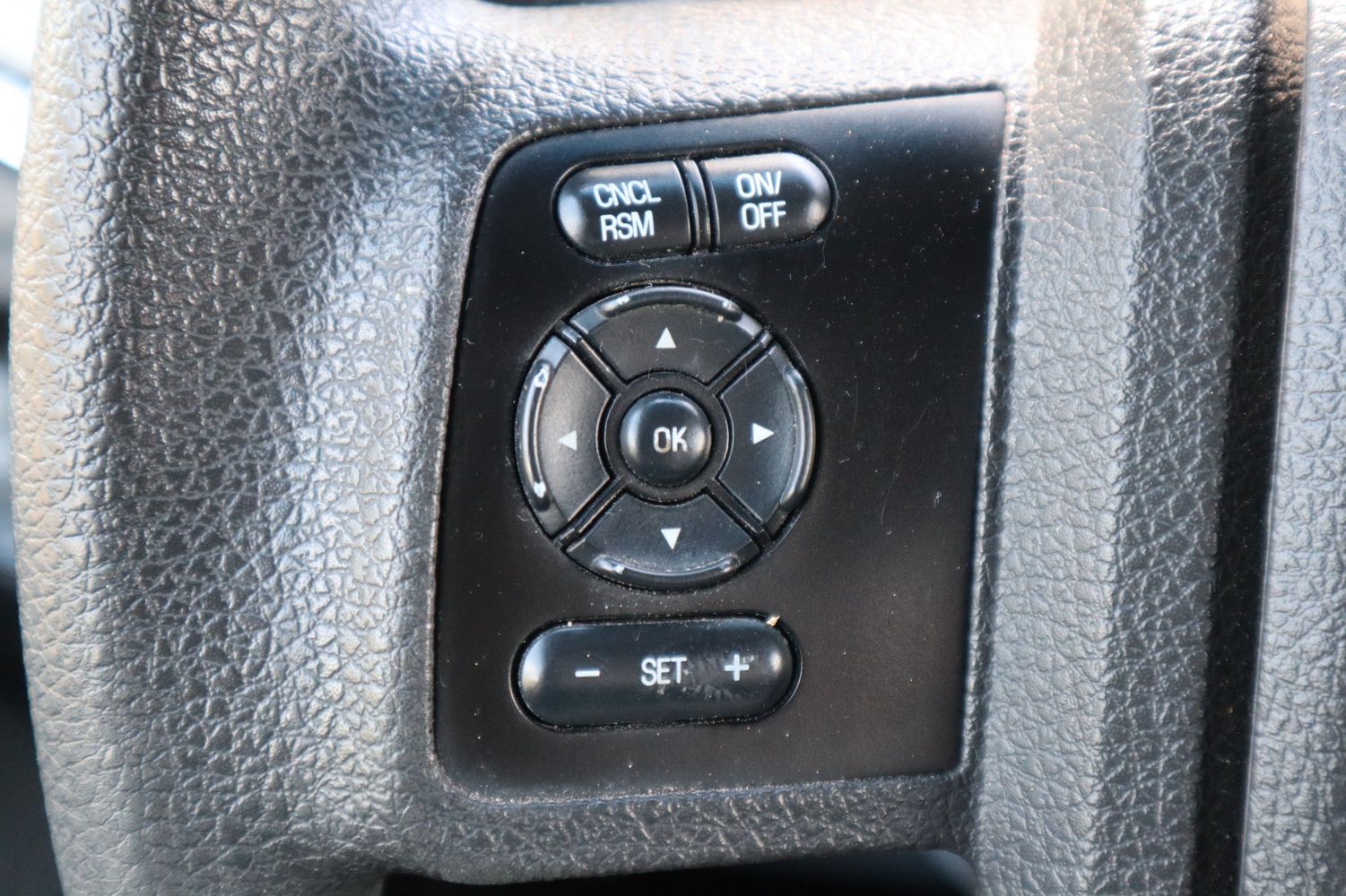 2015 Ford F-350 Super Duty XLT | Victory Motors of Colorado