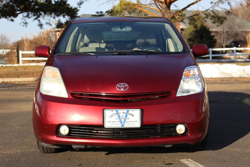 2004 Toyota Prius Photos