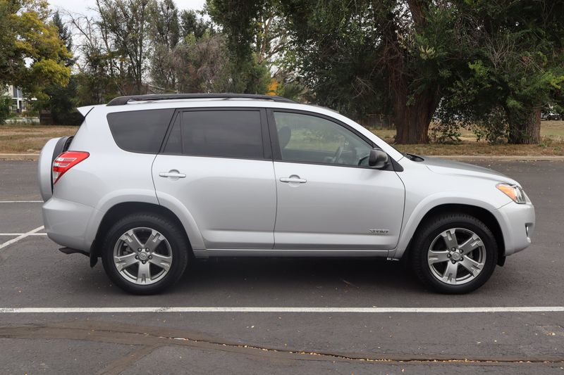 2009 Toyota RAV4 Photos