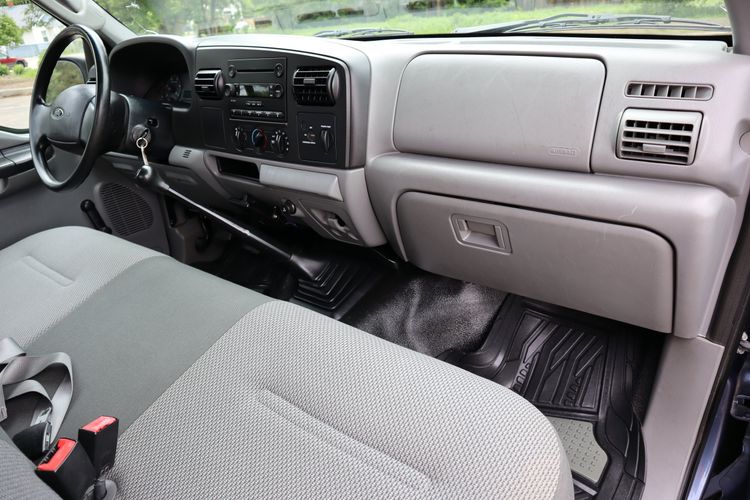 2006 Ford F-250 Super Duty XL | Victory Motors of Colorado