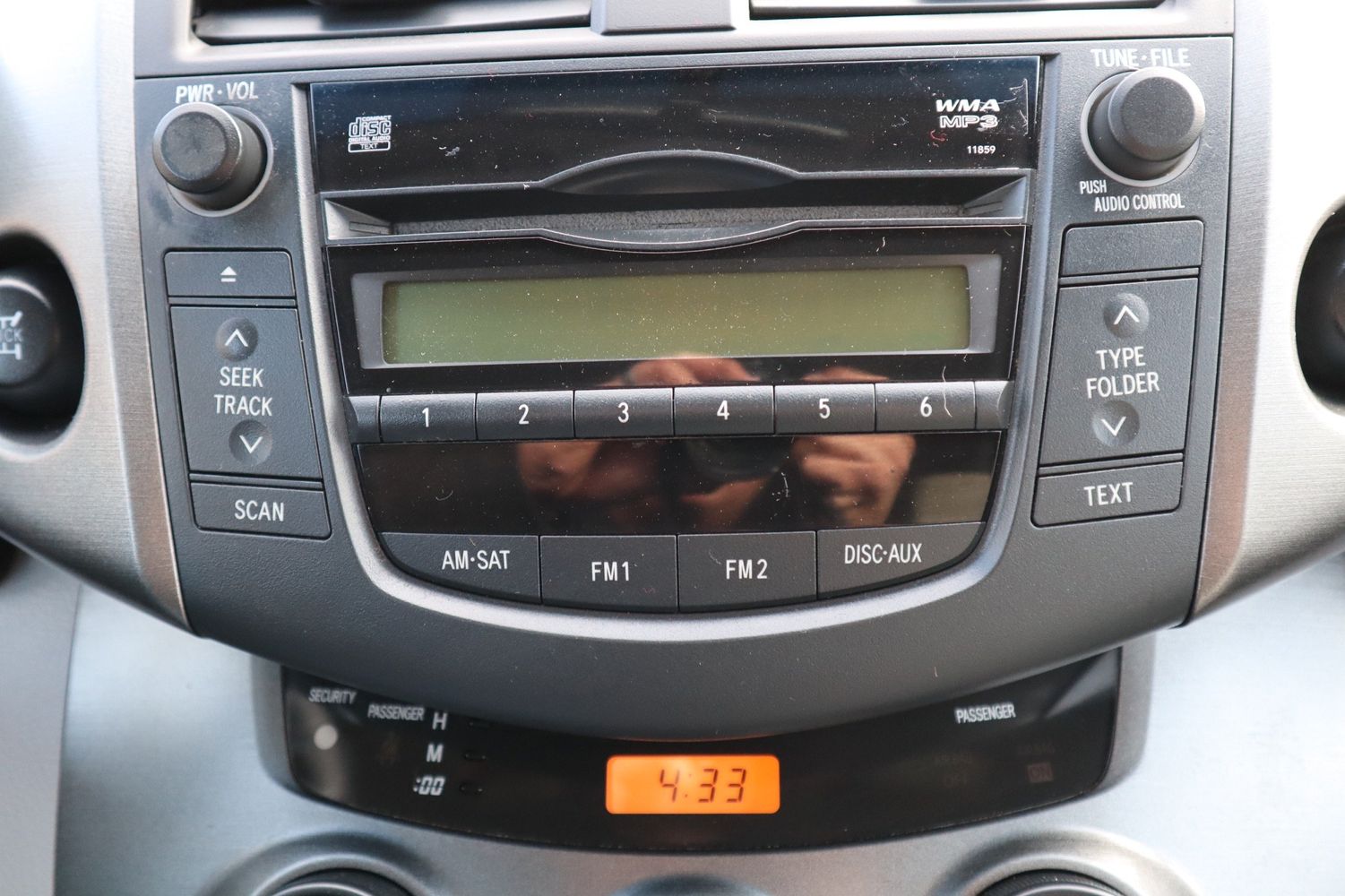 2011 Toyota RAV4 Base | Victory Motors of Colorado