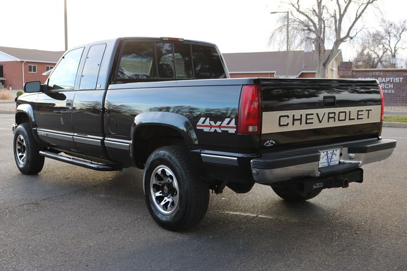 1997 Chevrolet Silverado 2500 Photos