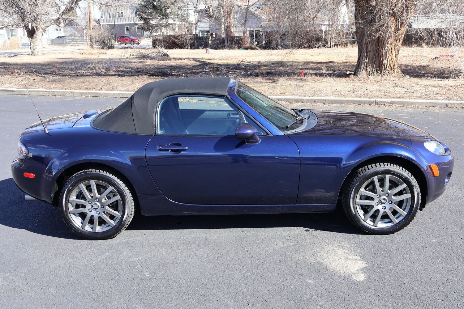 2007 Mazda MX-5 Miata | Victory Motors of Colorado