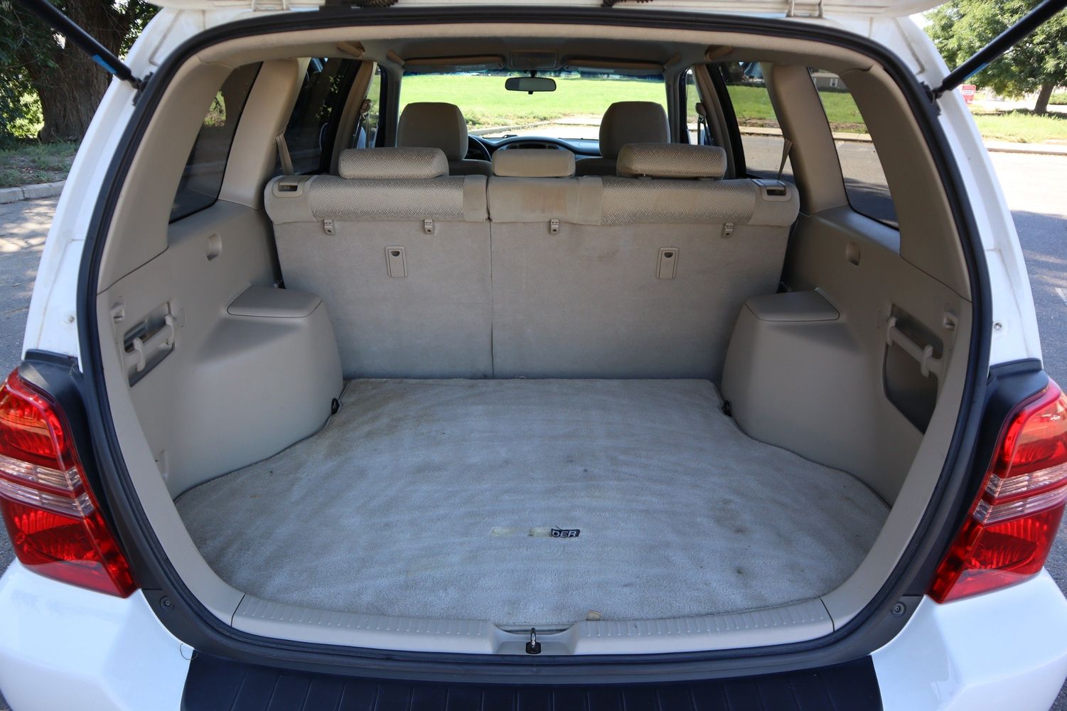 2001 Toyota Highlander Base | Victory Motors of Colorado