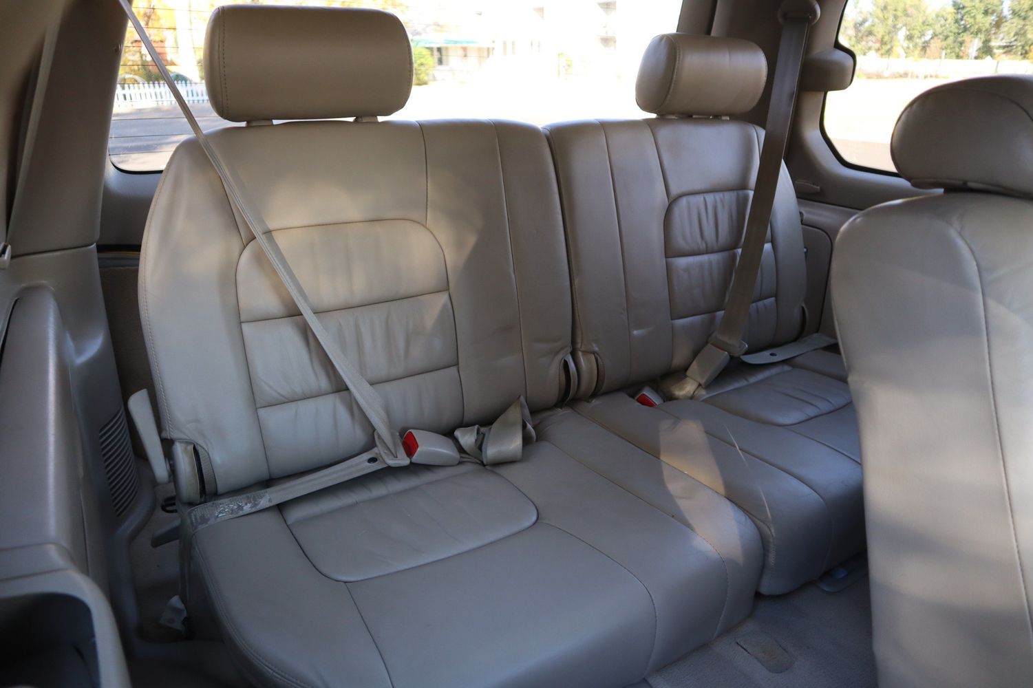 2001 Lexus LX 470 Base | Victory Motors of Colorado