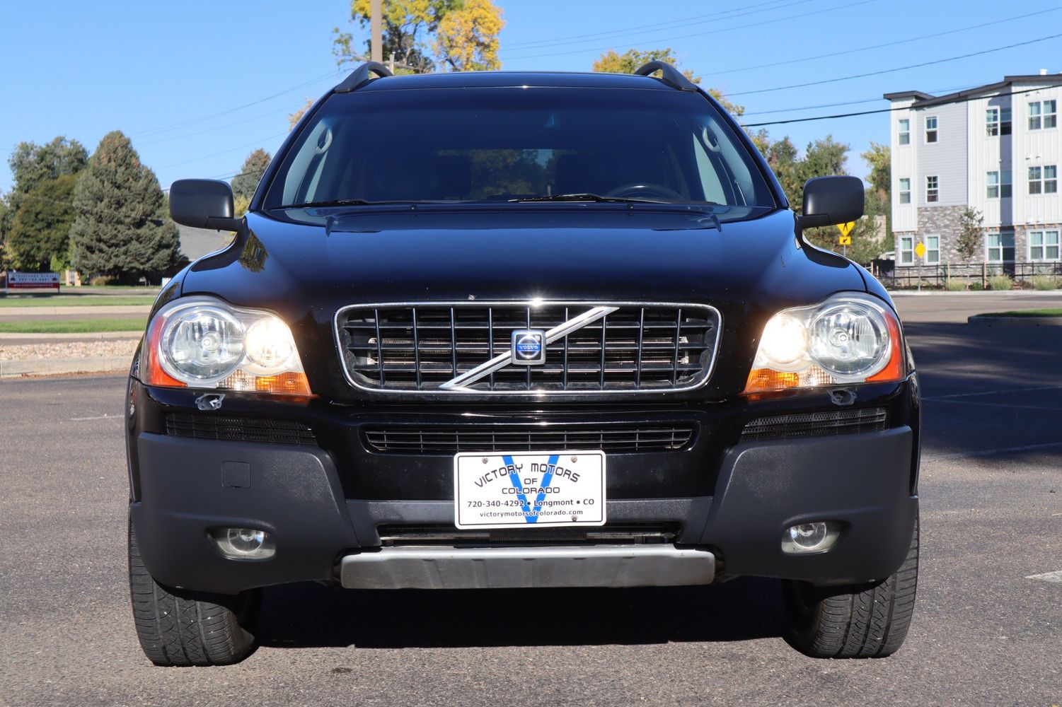 2004 Volvo XC90 2.5T | Victory Motors of Colorado