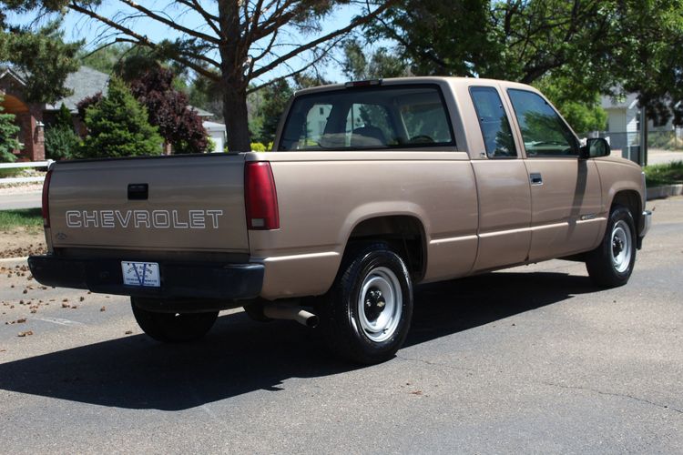 1996 Chevrolet C/K 2500 Series Cheyenne | Victory Motors of Colorado