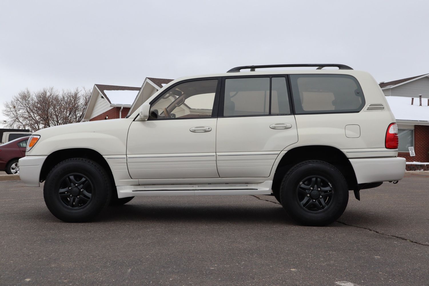 2001 Lexus LX 470 Base | Victory Motors of Colorado