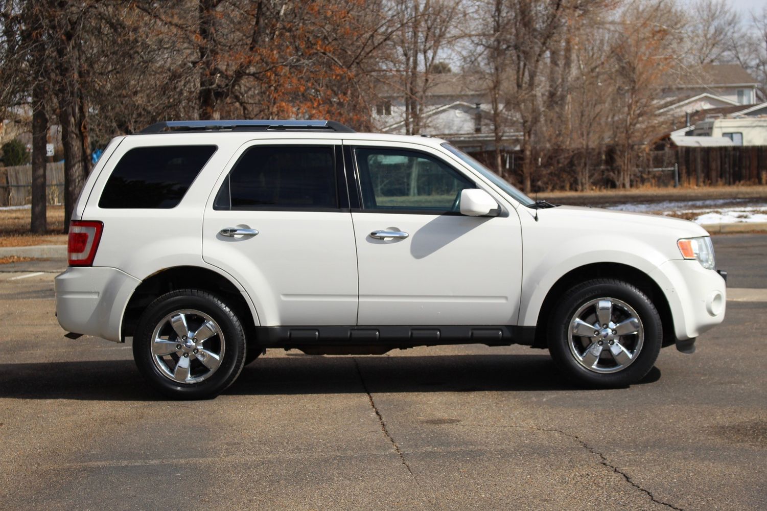 2009 Ford Escape Limited | Victory Motors of Colorado