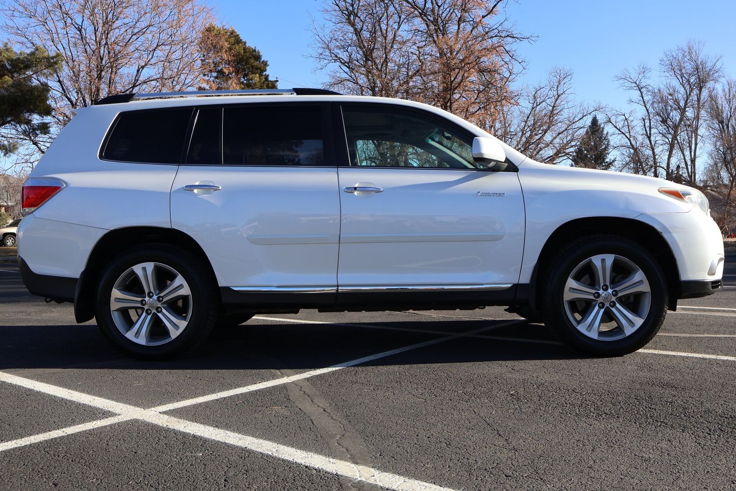 2013 Toyota Highlander Limited | Victory Motors of Colorado