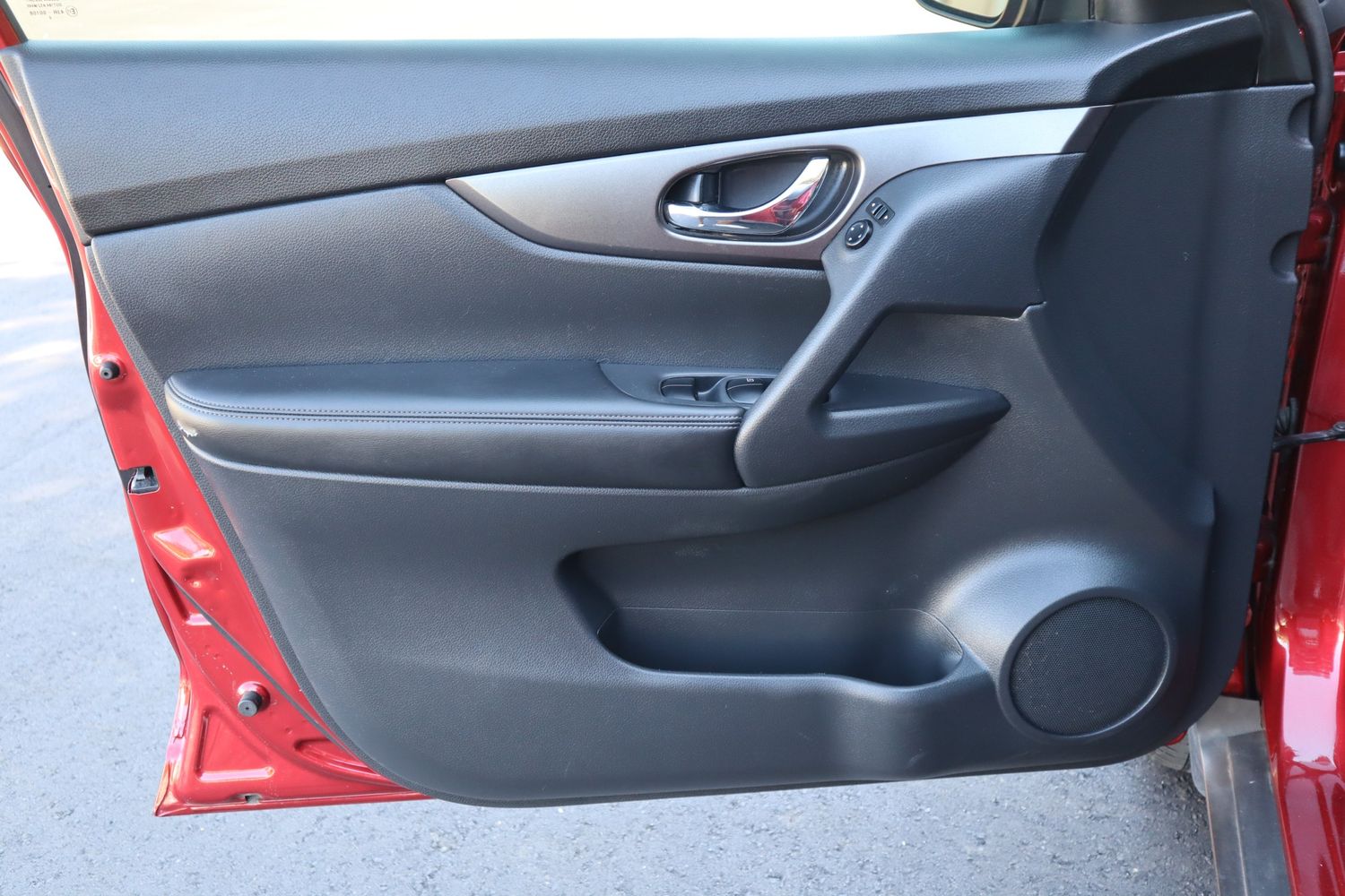 2016 Nissan Rogue S | Victory Motors of Colorado