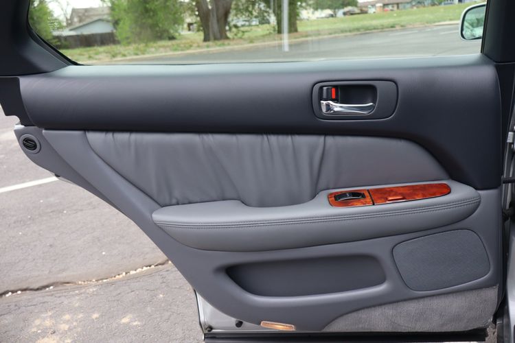 1999 Lexus LS 400 Base | Victory Motors of Colorado