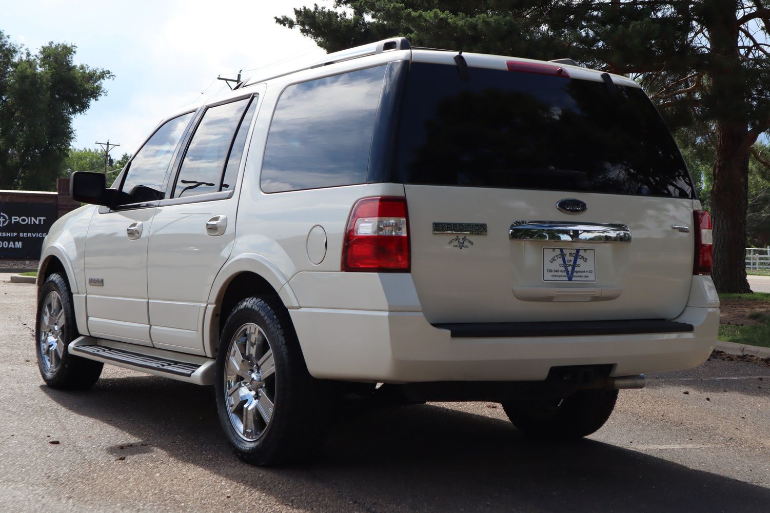 2007 Ford Expedition Limited | Victory Motors of Colorado