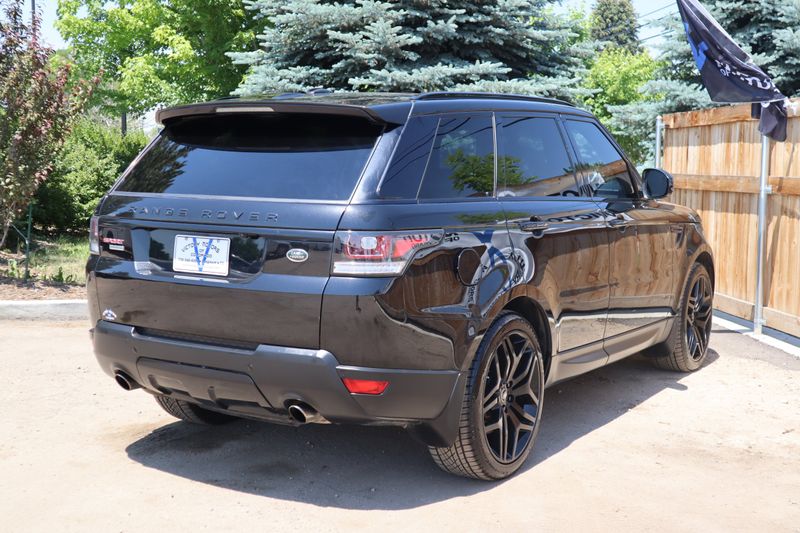 2015 Land Rover Range Rover Sport Photos