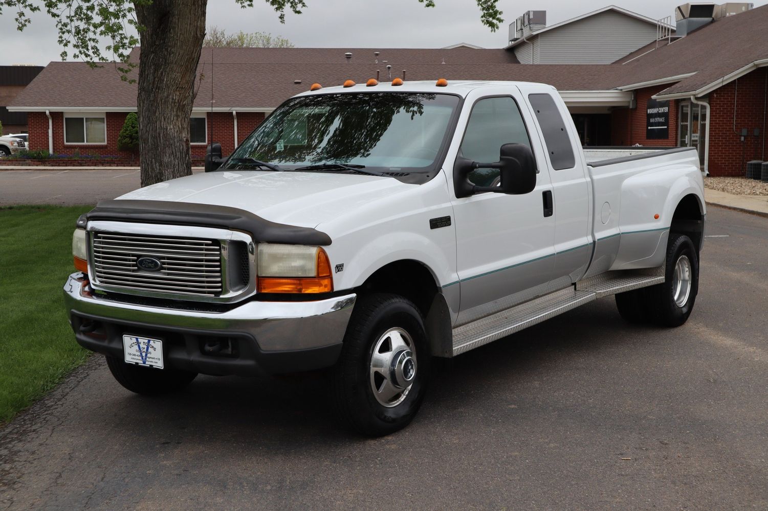 1999 Ford F-350 Super Duty XLT | Victory Motors of Colorado