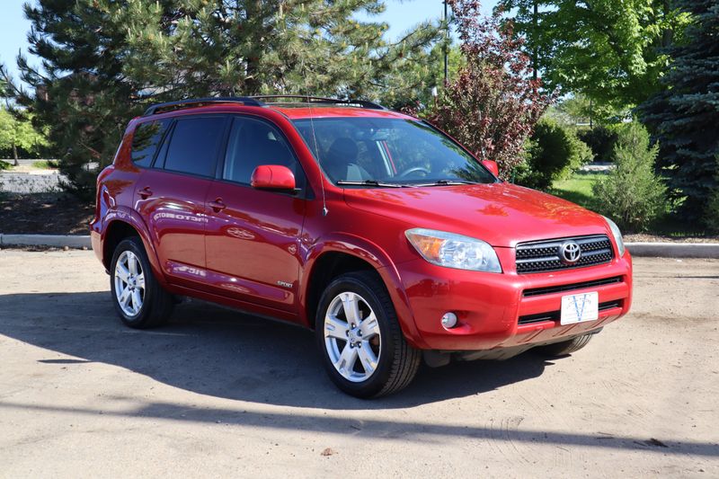 2007 Toyota RAV4 Photos