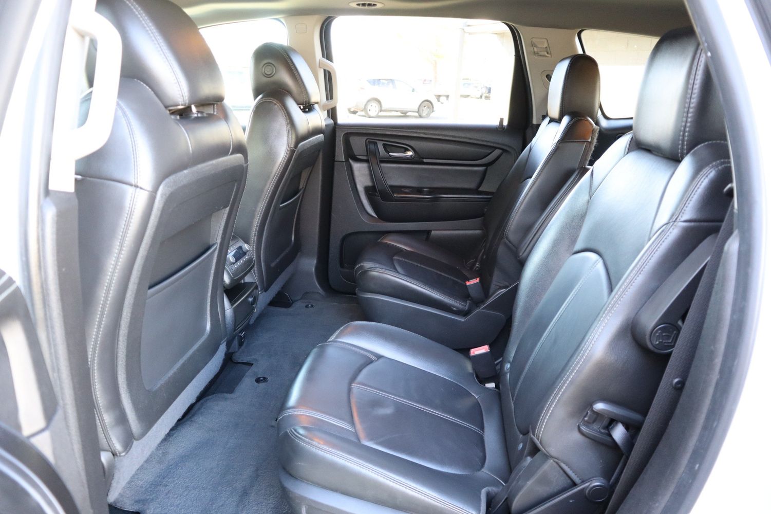 2016 Chevrolet Traverse LT | Victory Motors of Colorado