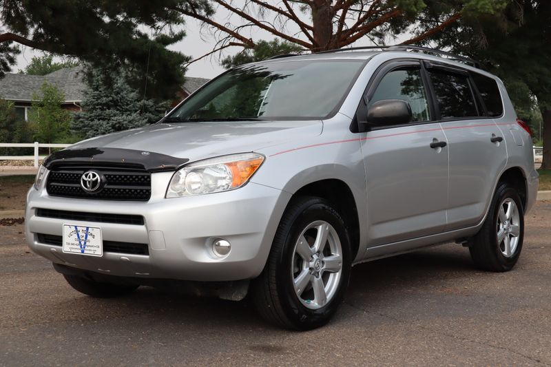 2007 Toyota RAV4 Photos