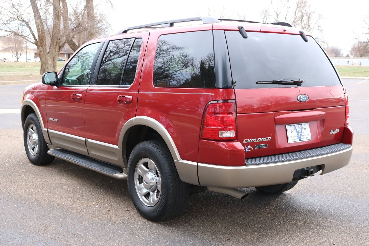 2002 Ford Explorer Eddie Bauer | Victory Motors of Colorado