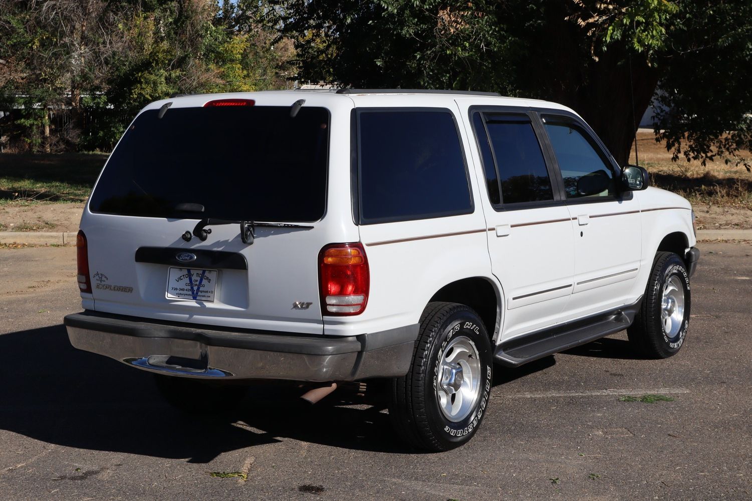 1998 Ford Explorer XLT | Victory Motors of Colorado