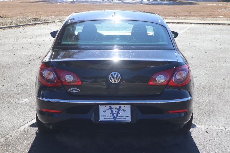 2009 Volkswagen CC Photos