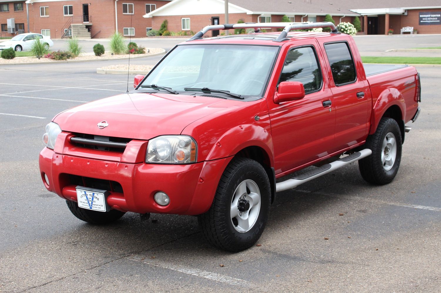 2001 Nissan Frontier SE | Victory Motors of Colorado