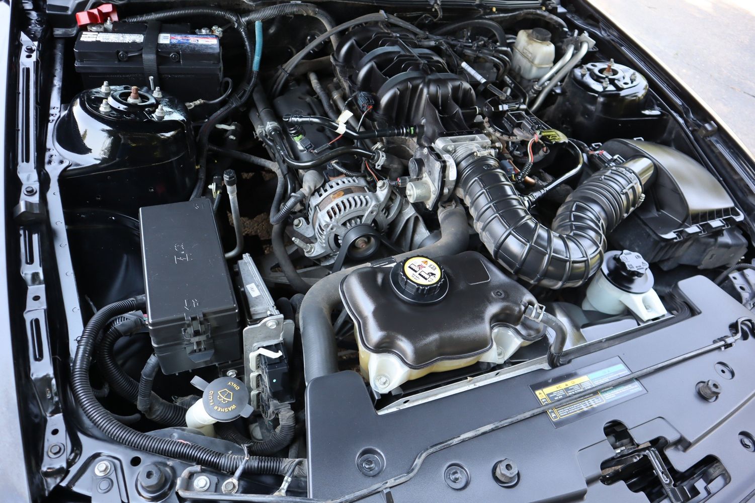 2009 Ford Mustang V6 Premium | Victory Motors of Colorado
