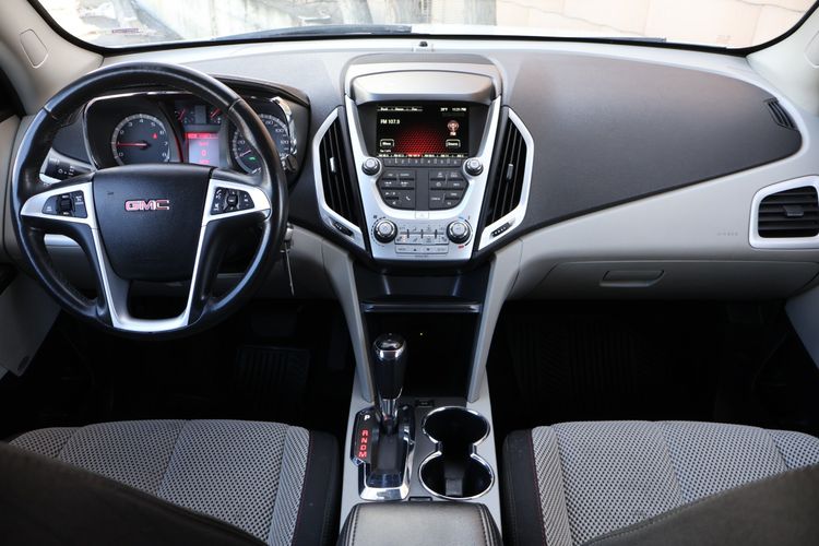 2017 GMC Terrain SLE-2 | Victory Motors of Colorado