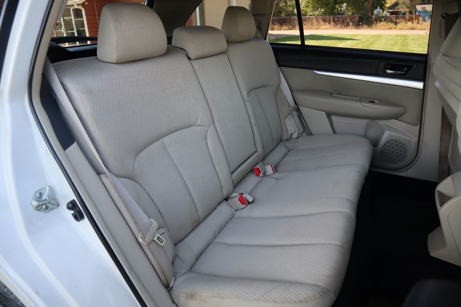2011 Subaru Outback 2.5i Premium | Victory Motors of Colorado