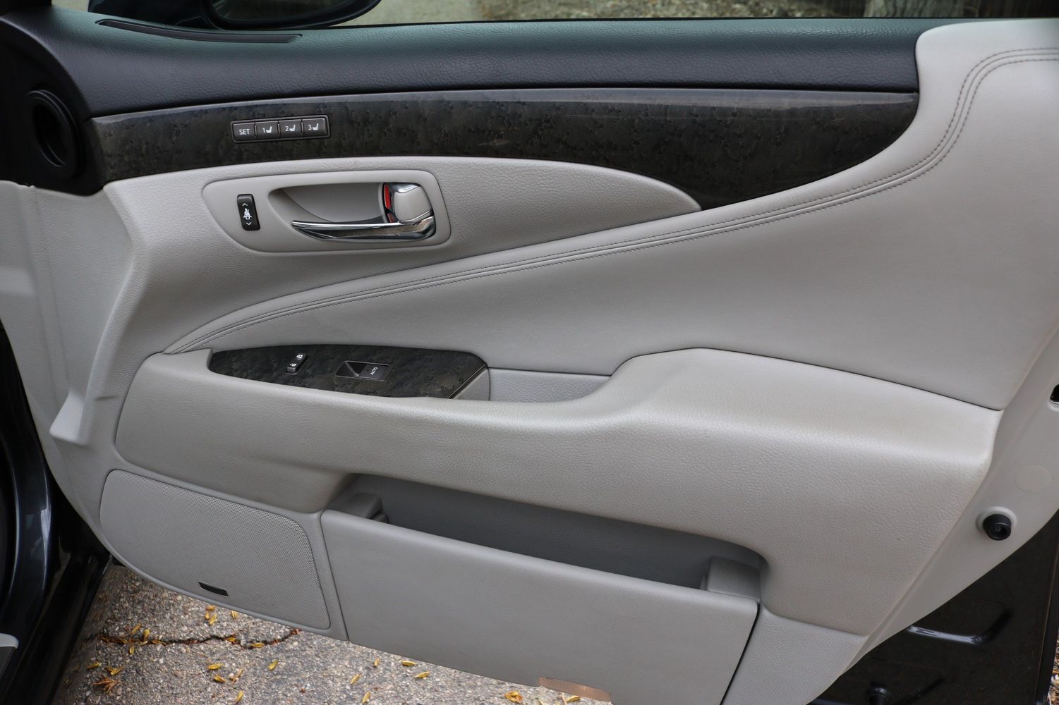 2009 Lexus LS 460 AWD | Victory Motors of Colorado