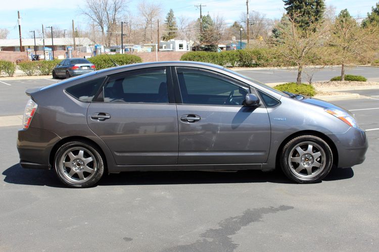 2007 Toyota Prius Base | Victory Motors of Colorado