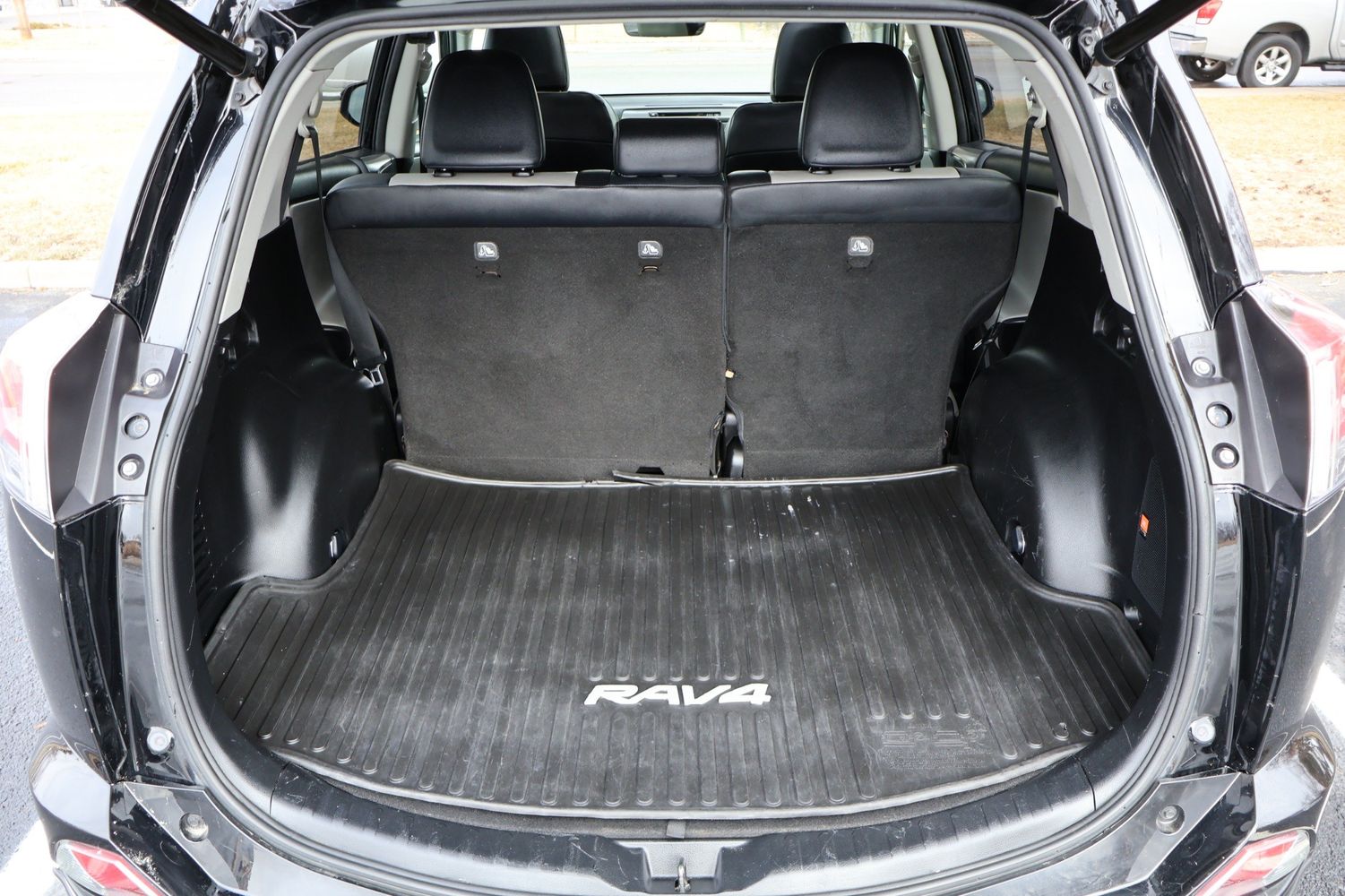 2017 Toyota RAV4 Limited | Victory Motors of Colorado