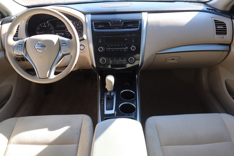 2013 Nissan Altima S | Victory Motors of Colorado