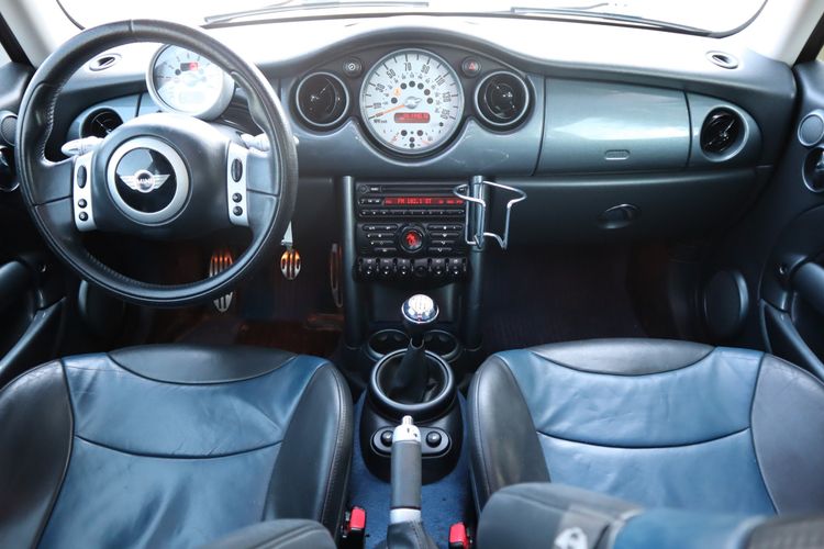 2004 MINI Cooper S | Victory Motors of Colorado